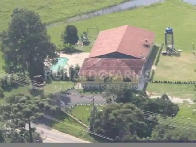 Sítio / Chácara para Venda em São Paulo/SP Parelheiros 3 Quartos