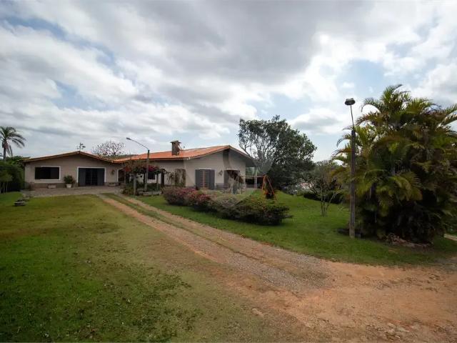 Sítio / Chácara para Venda em São Roque/SP Capuava 3 Quartos