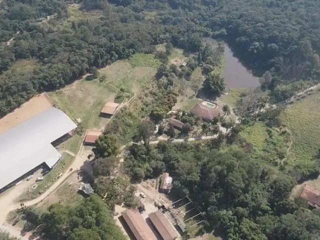 Sítio / Chácara para Venda em São Roque/SP Bairro do Carmo 3 Quartos