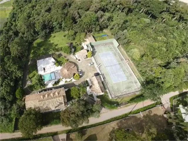 Sítio / Chácara para Venda em São Roque/SP Mombaça 9 Quartos