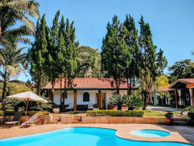 Sítio / Chácara para Venda em São Roque/SP Mombaça 15 Quartos