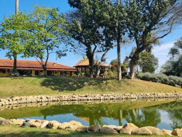 Sítio / Chácara para Venda em São Roque/SP Pavão Canguera 5 Quartos