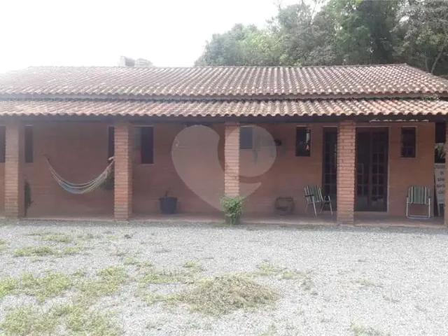 Sítio / Chácara para Venda em São Roque/SP Vale das Flores Canguera 3 Quartos