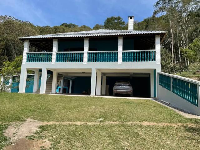Sítio / Chácara para Venda em Salesópolis/SP Zona Rural 4 Quartos