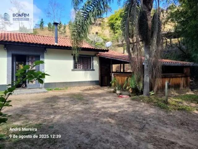 Sítio / Chácara para Venda em Salesópolis/SP Centro 4 Quartos