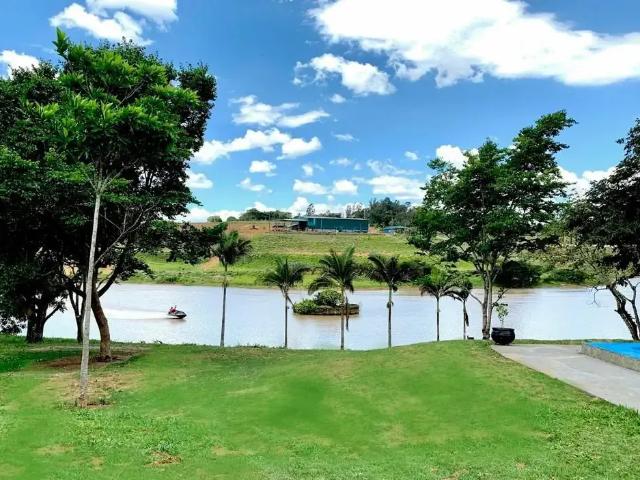 Sítio / Chácara para Venda em Salto/SP Área Rural de Salto 5 Quartos