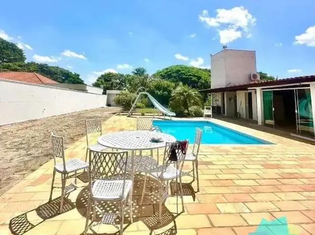 Sítio / Chácara para Venda em Salto/SP Condomínio Fechado Village Haras São Luiz 3 Quartos