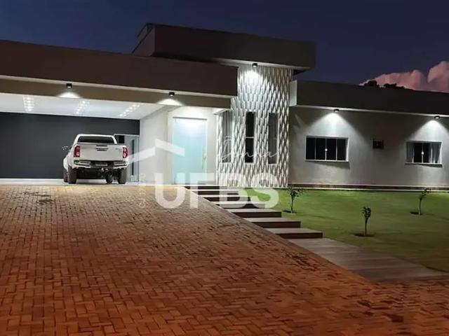 Sítio / Chácara para Venda em Santo Antônio de Goiás/GO Centro 3 Quartos