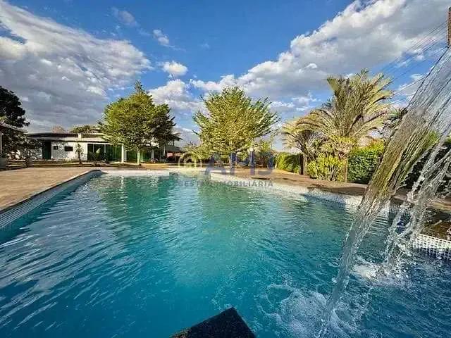 Sítio / Chácara para Venda em Santo Antônio de Goiás/GO Residencial Califórnia 5 Quartos