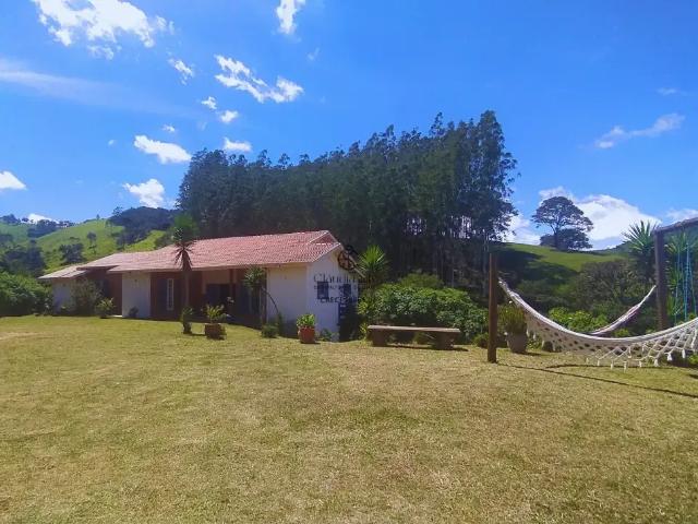 Sítio / Chácara para Venda em Santo Antônio do Pinhal/SP Zona Rural 3 Quartos