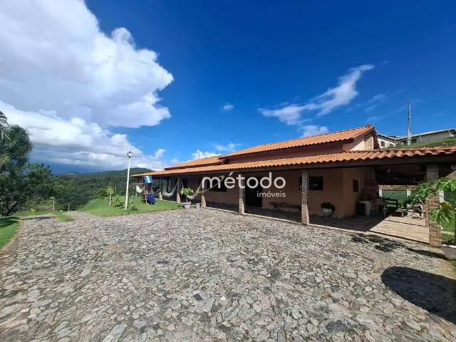 Sítio / Chácara para Venda em Santa Branca/SP Centro 4 Quartos