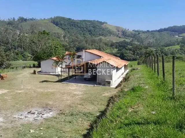 Sítio / Chácara para Venda em Santa Branca/SP Centro 5 Quartos