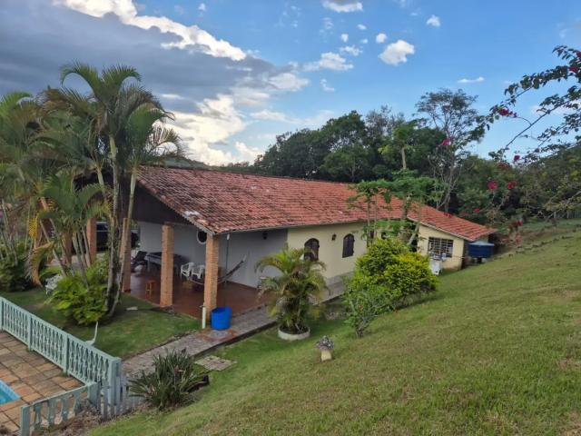 Sítio / Chácara para Venda em Santa Isabel/SP Pouso Alegre 3 Quartos