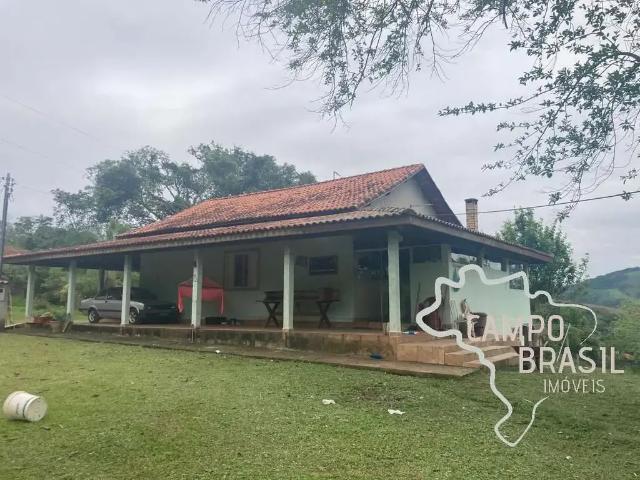 Sítio / Chácara para Venda em Santa Rita do Sapucaí/MG Zona Rural 3 Quartos