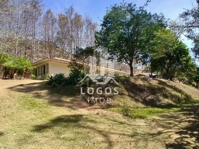 Sítio / Chácara para Venda em Santana do Deserto/MG Centro 3 Quartos