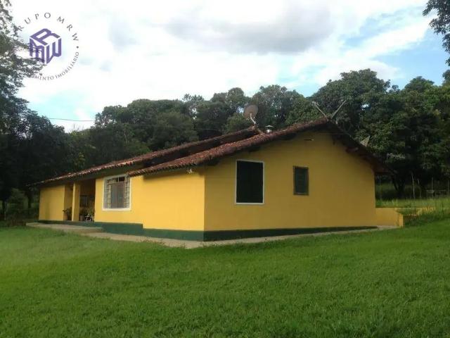 Sítio / Chácara para Venda em Sarapuí/SP Centro 4 Quartos