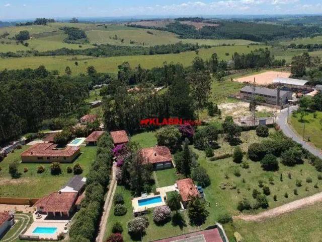 Sítio / Chácara para Venda em Sarapuí/SP Centro 8 Quartos