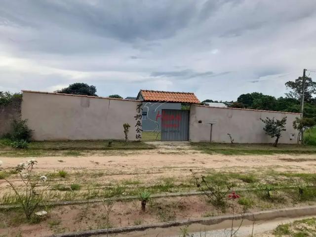 Sítio / Chácara para Venda em Sarapuí/SP Centro 3 Quartos