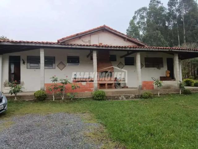 Sítio / Chácara para Venda em Sarapuí/SP Rodeio 2 Quartos