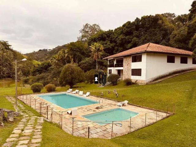 Sítio / Chácara para Venda em Simão Pereira/MG Centro 6 Quartos