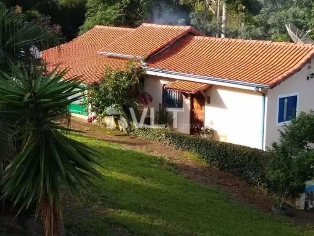 Sítio / Chácara para Venda em Pouso Alegre/MG Centro 3 Quartos
