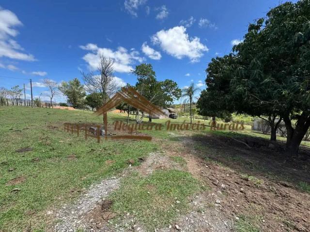 Sítio / Chácara para Venda em Porangaba/SP Zona Rural