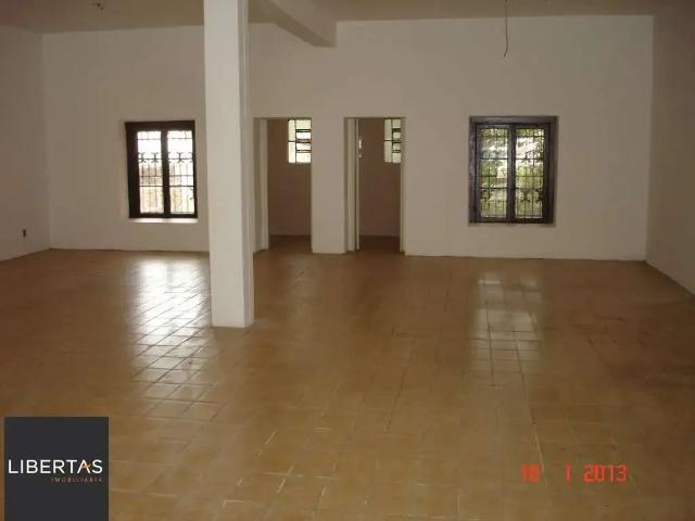 Sítio / Chácara para Venda em Porto Alegre/RS Floresta 3 Quartos