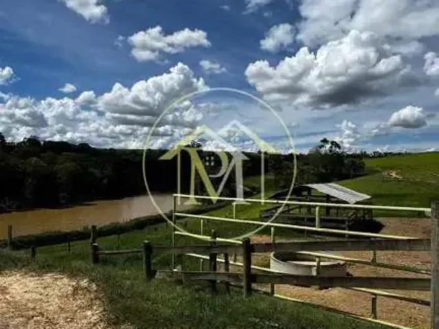 Sítio / Chácara para Venda em Porto Feliz/SP Zona Rural 2 Quartos