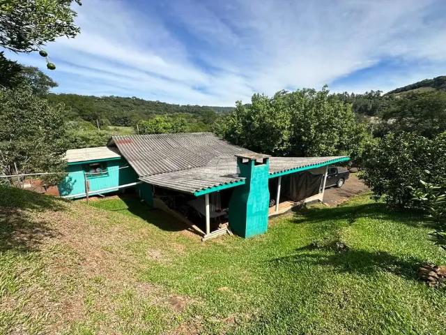 Sítio / Chácara para Venda em Pato Branco/PR Zona Rural 4 Quartos