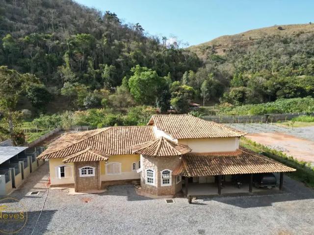 Sítio / Chácara para Venda em Paty do Alferes/RJ Maravilha 6 Quartos