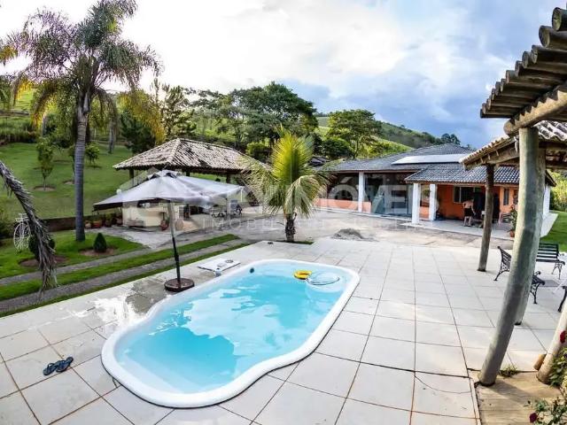 Sítio / Chácara para Venda em Paraibuna/SP Itapeva 3 Quartos