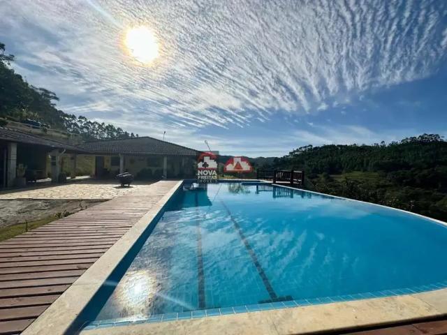 Sítio / Chácara para Venda em Paraibuna/SP Zona Rural 3 Quartos