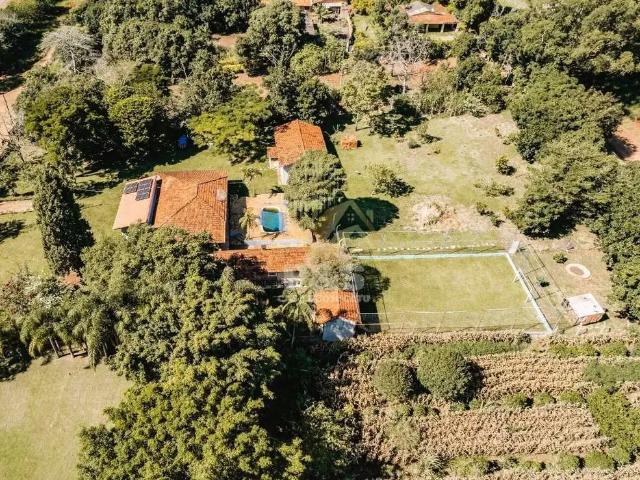 Sítio / Chácara para Venda em Pardinho/SP Campos Eliseos 4 Quartos