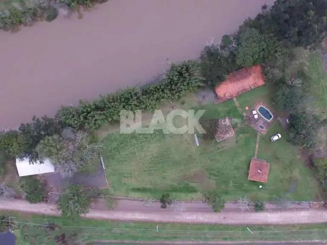 Sítio / Chácara para Venda em Passo de Torres/SC Costa do Rio Mampituba 3 Quartos