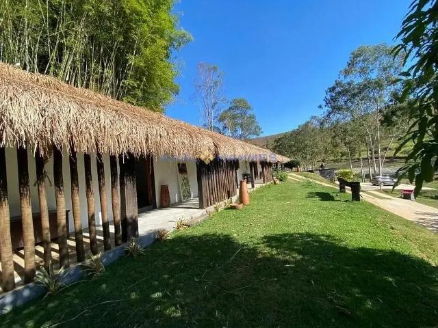 Sítio / Chácara para Venda em Petrópolis/RJ Pedro do Rio 3 Quartos
