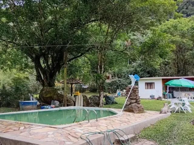 Sítio / Chácara para Venda em Peruíbe/SP Estância Leão Novaes 4 Quartos