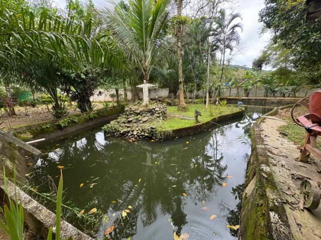 Sítio / Chácara para Venda em Peruíbe/SP Zona Rural 5 Quartos