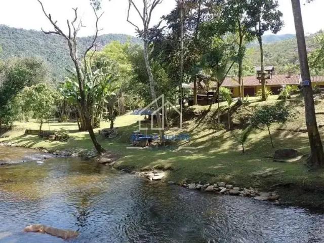 Sítio / Chácara para Venda em Pindamonhangaba/SP Centro 3 Quartos