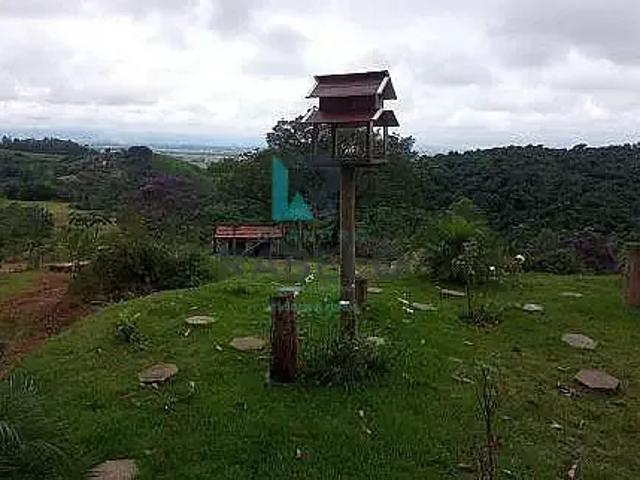 Sítio / Chácara para Venda em Pindamonhangaba/SP Centro 4 Quartos