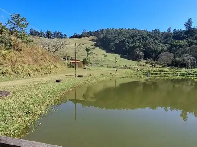 Sítio / Chácara para Venda em Pinhalzinho/SP Zona Rural 10 Quartos