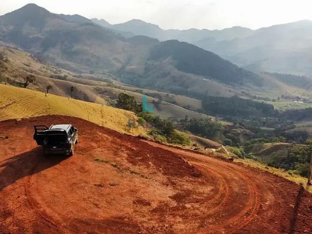 Sítio / Chácara para Venda em Piranguçu/MG Centro
