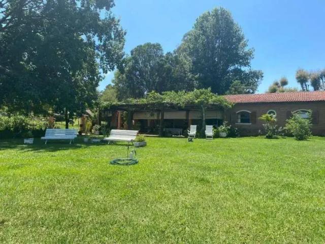 Sítio / Chácara para Venda em Piracaia/SP Vila Biarritz 8 Quartos