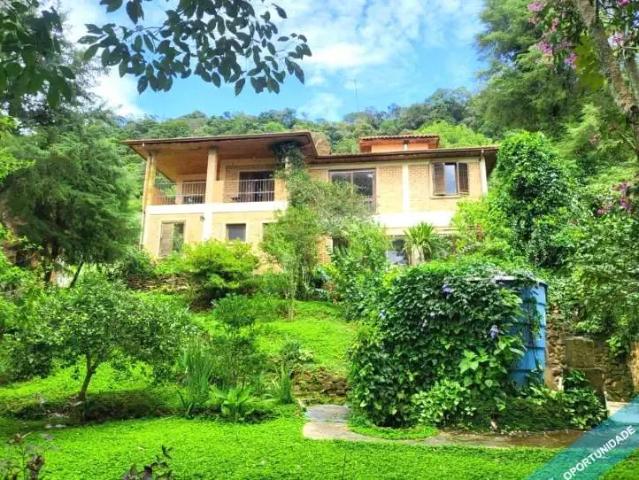 Sítio / Chácara para Venda em Piracaia/SP Zona Rural 3 Quartos