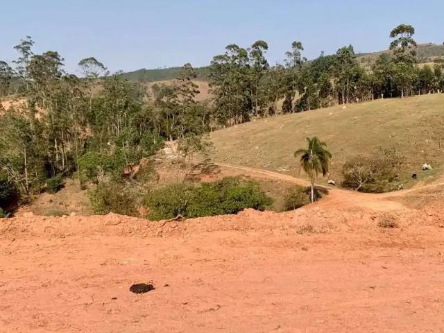 Sítio / Chácara para Venda em Piracaia/SP Bairro dos Mimis 3 Quartos