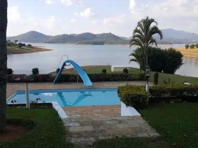 Sítio / Chácara para Venda em Piracaia/SP Centro 3 Quartos