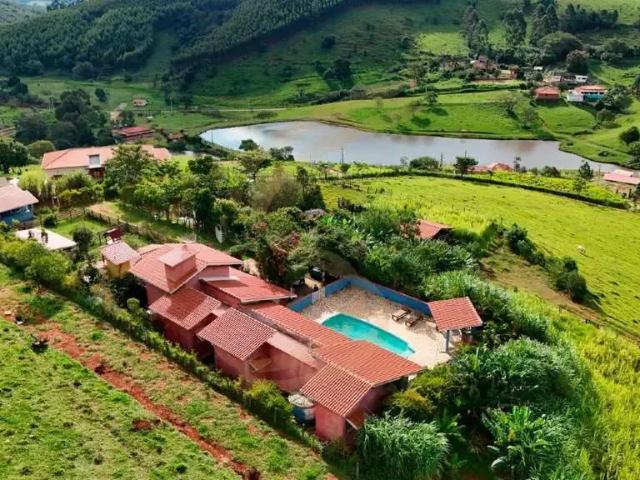 Sítio / Chácara para Venda em Piracaia/SP Jardim Primavera 7 Quartos