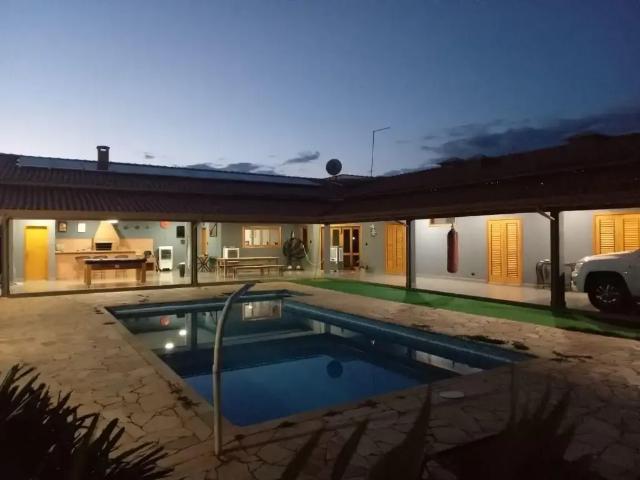 Sítio / Chácara para Venda em Piracicaba/SP Nova Suiça 3 Quartos