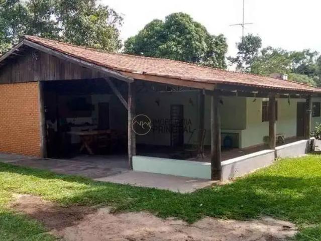 Sítio / Chácara para Venda em Piratininga/SP Centro 3 Quartos