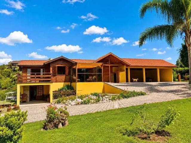 Sítio / Chácara para Venda em Quatro Barras/PR Centro 3 Quartos