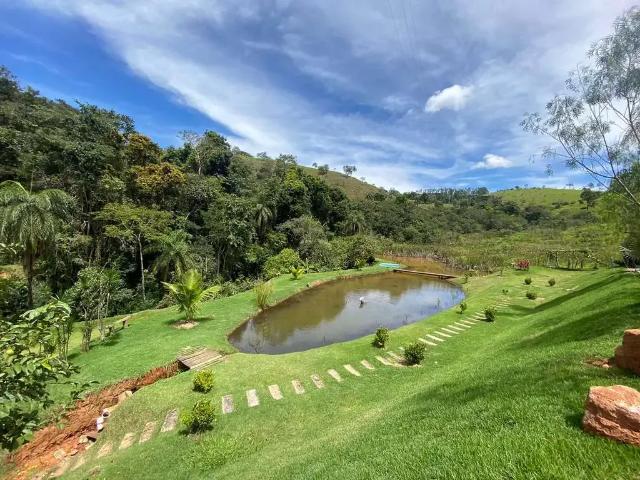 Sítio / Chácara para Venda em Rio Manso/MG Zona Rural 3 Quartos